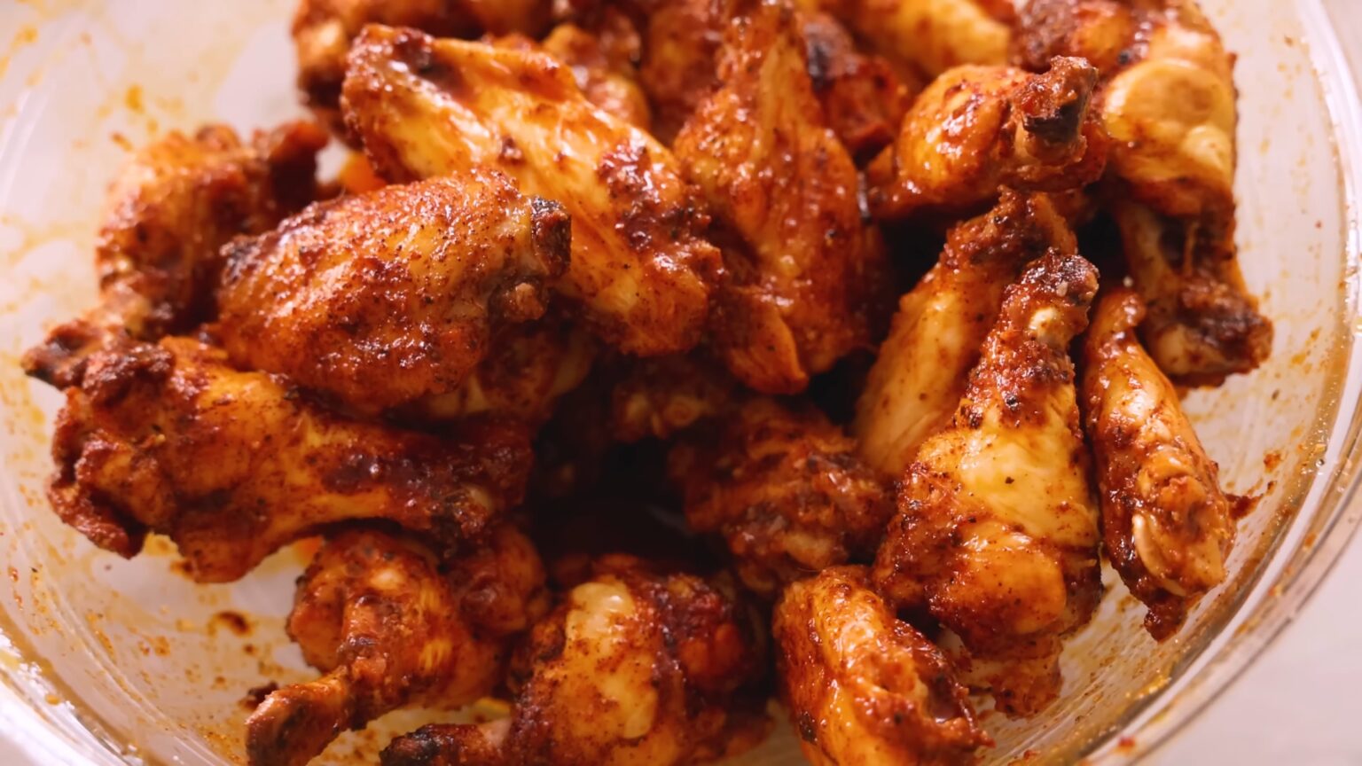 The Difference Between Fresh & Frozen Chicken Wings - Gourmet’s Comparison